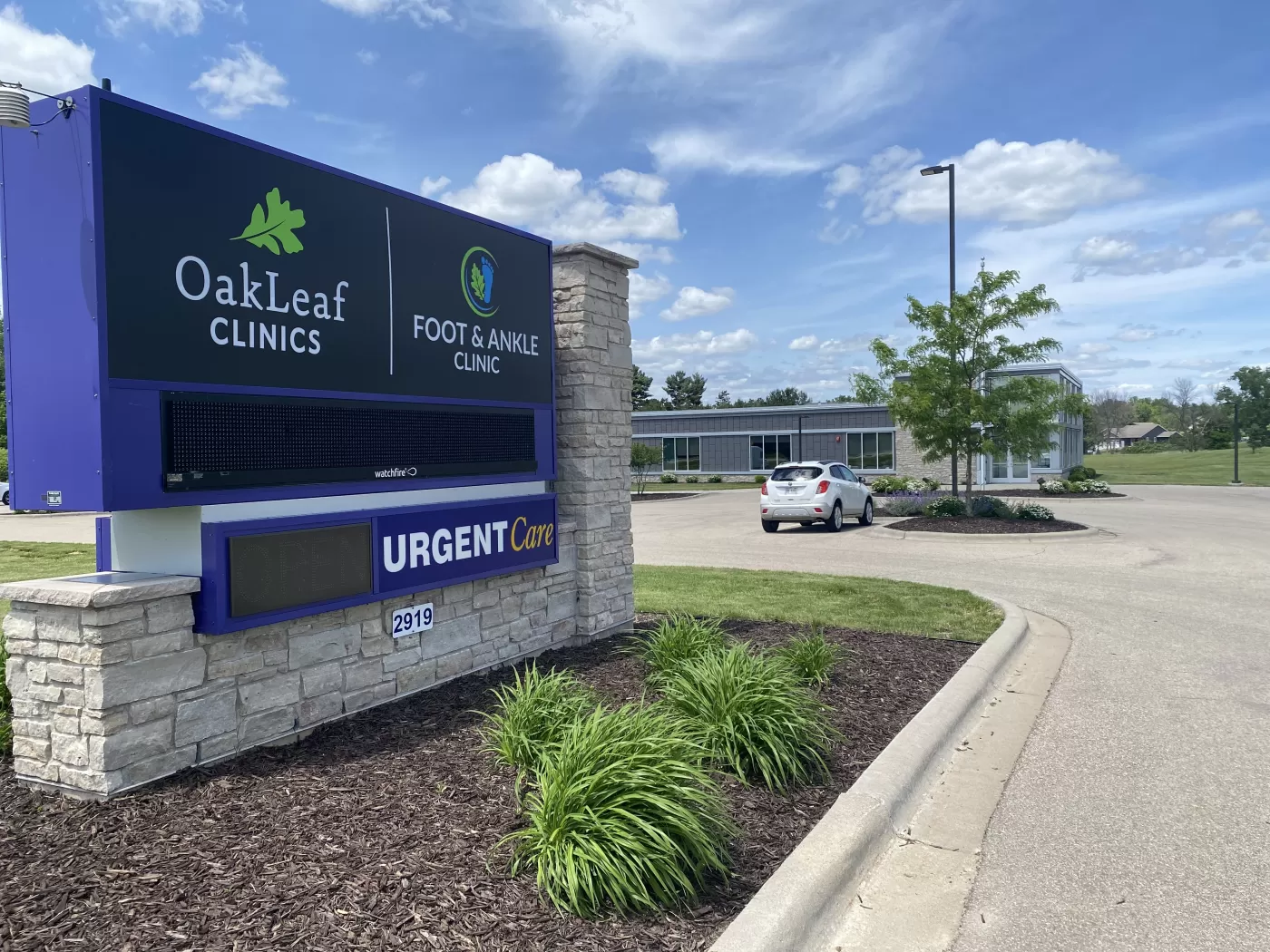 oakleaf-clinics-menomonie-new-urgent-care.webp